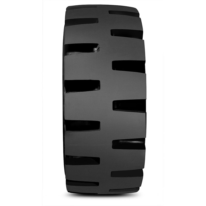 High-Performance Industrial Tires | Built for Demanding Use